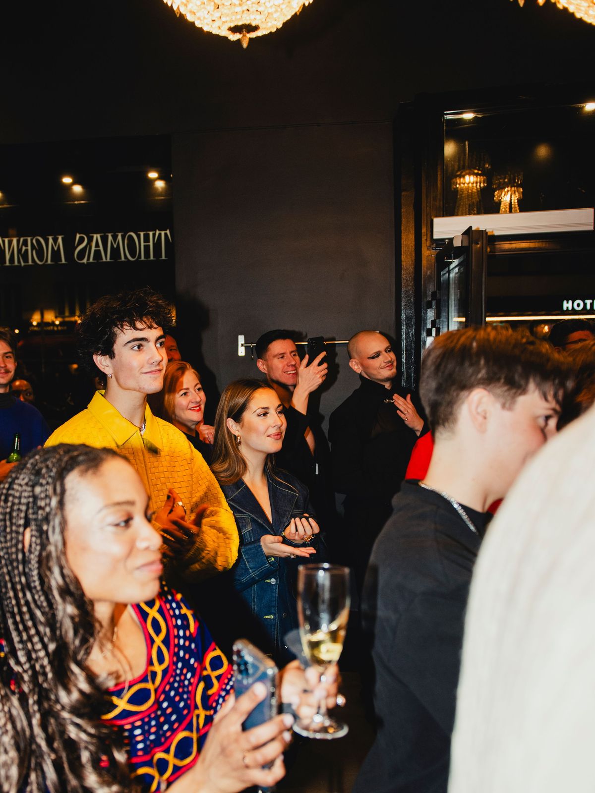 Celebrity brow artist Thomas McEntee unveils his own solo concept ...