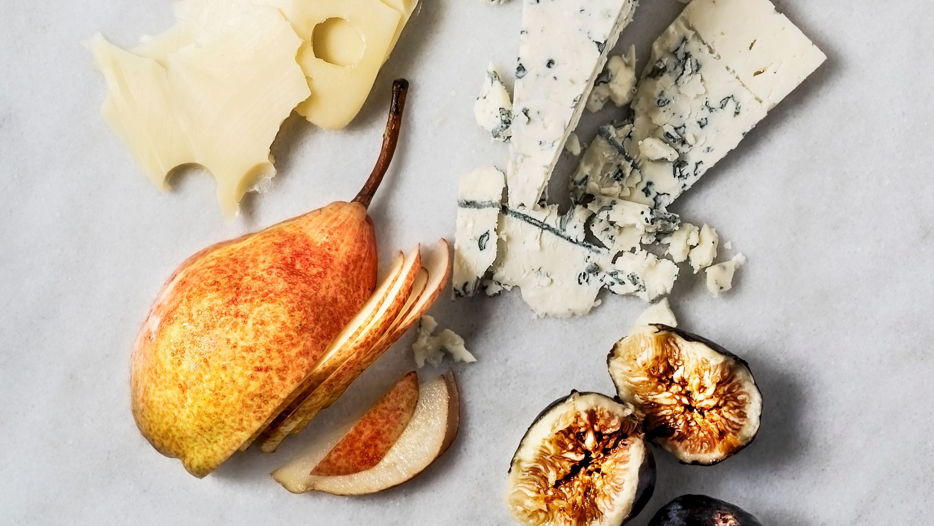 Blue cheese-filled figs: How to make the ideal festive snack - Vogue ...