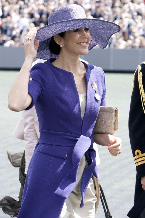 On Queen Mary's 52nd birthday, we revisit her most memorable looks to ...