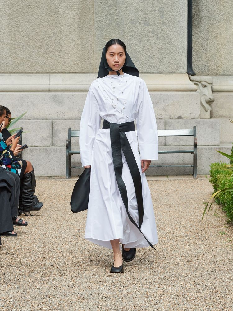 See all the looks from Mark Kenly Domino Tan's SS24 collection at Copenhagen Fashion Week ...
