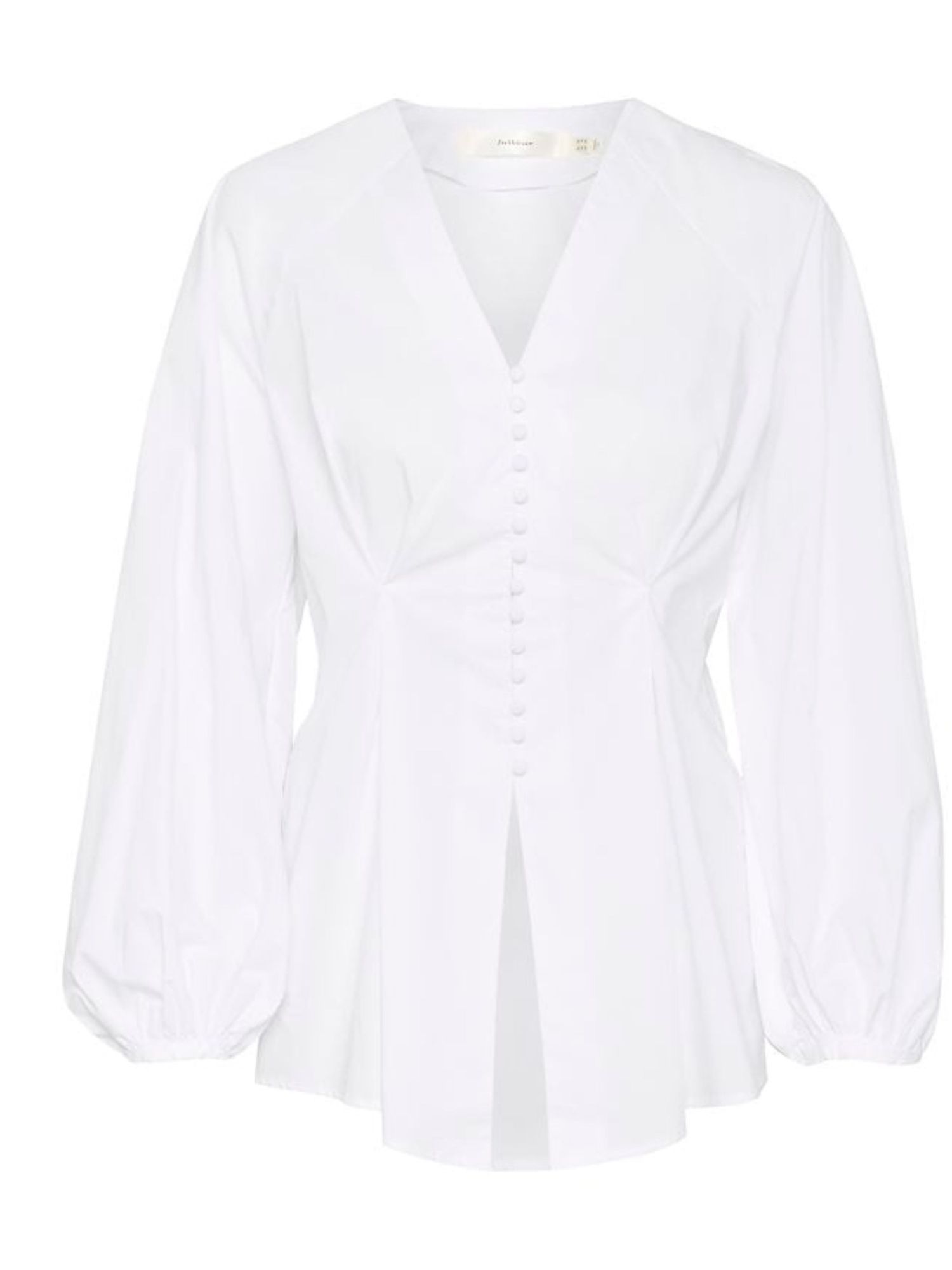 InWear takes us 'behind the seams' to find the perfect blazer fit ...