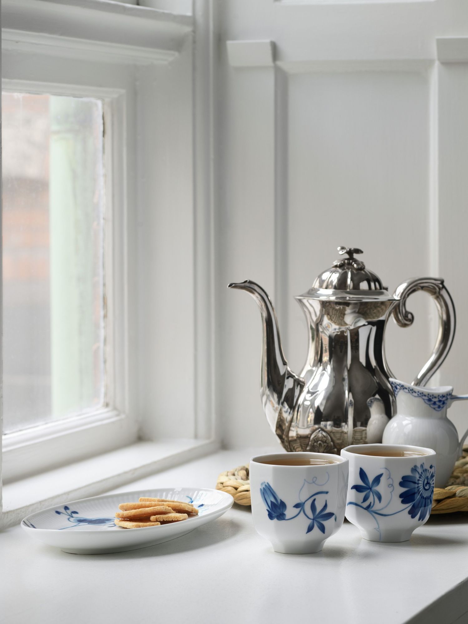 Best Scandinavian table and decor brands for a perfect dinner party ...