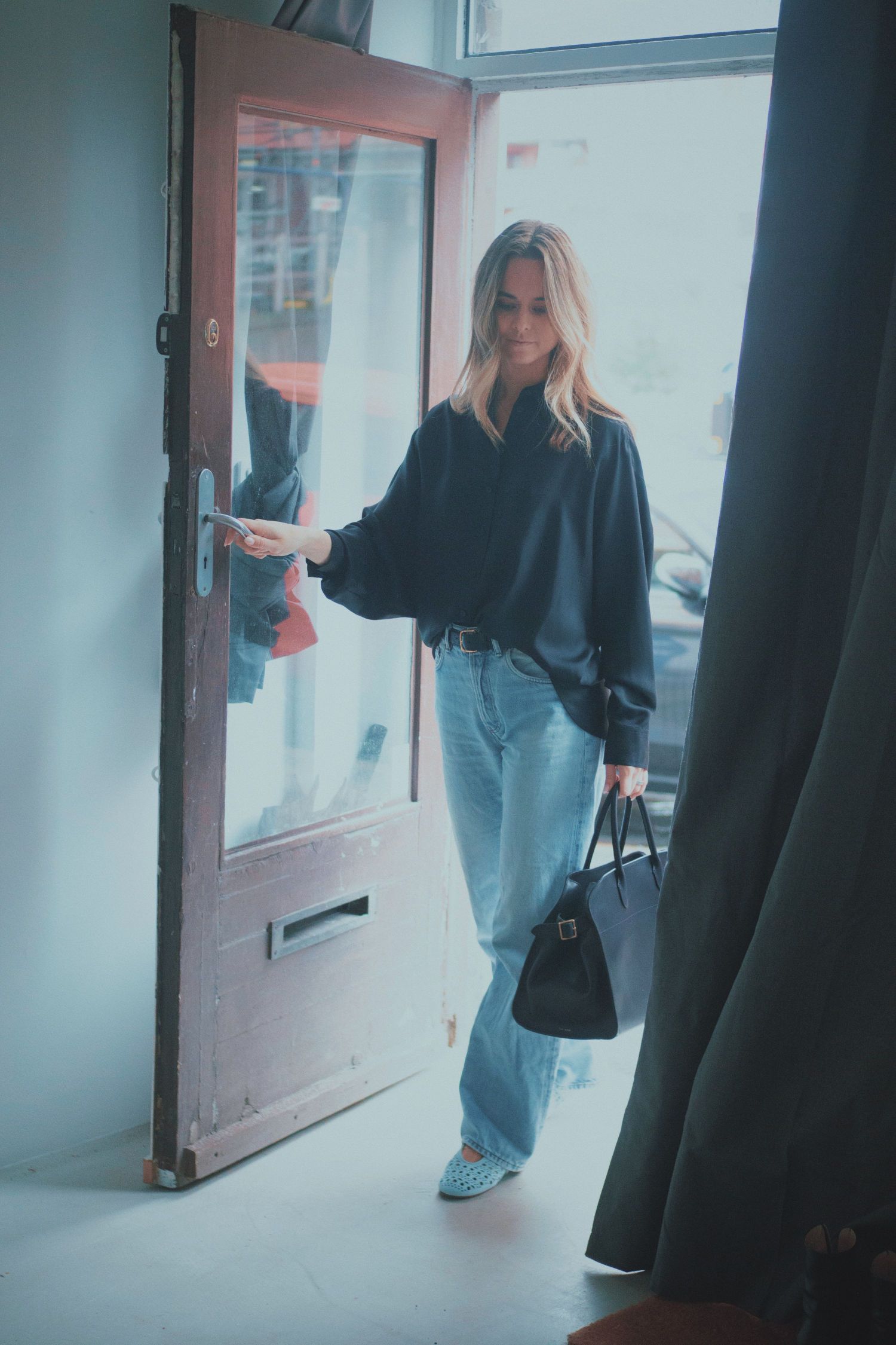 Society Spotlight: Meet Savannah Blom - Vogue Scandinavia