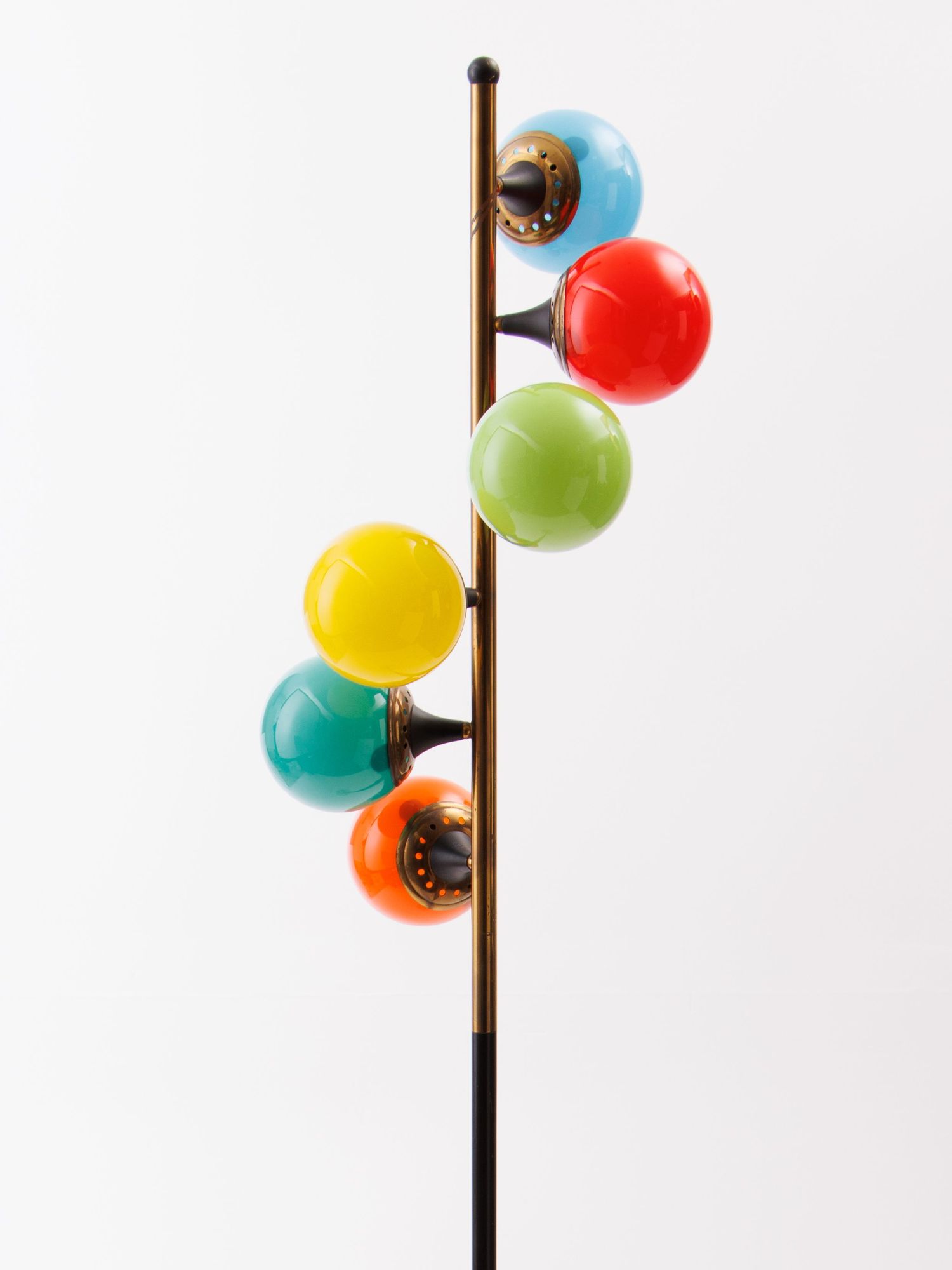 8 must-know online auction and second-hand furniture sites for interior ...