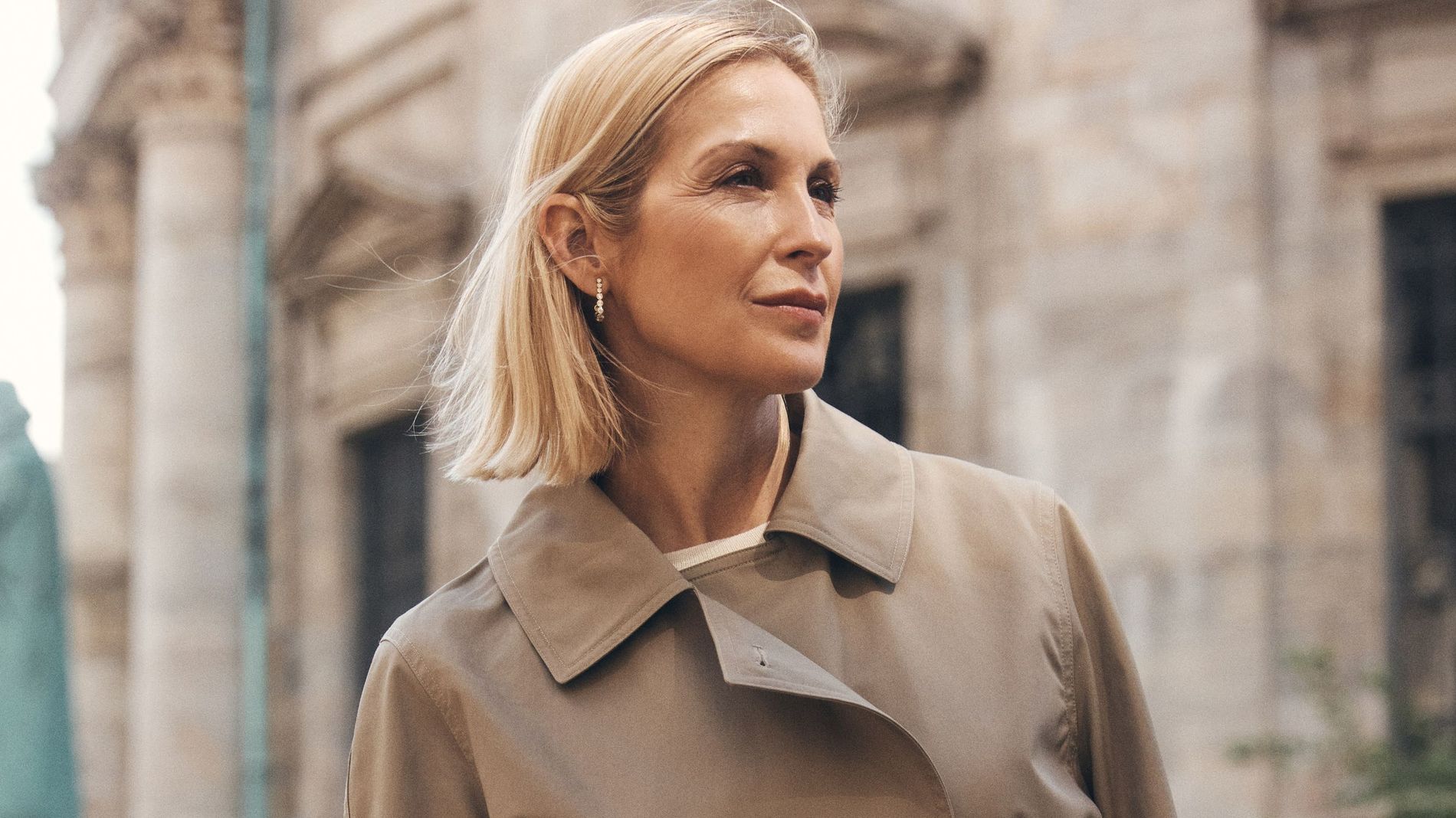 Kelly Rutherford is the face of The Curated's AW24 campaign - Vogue ...