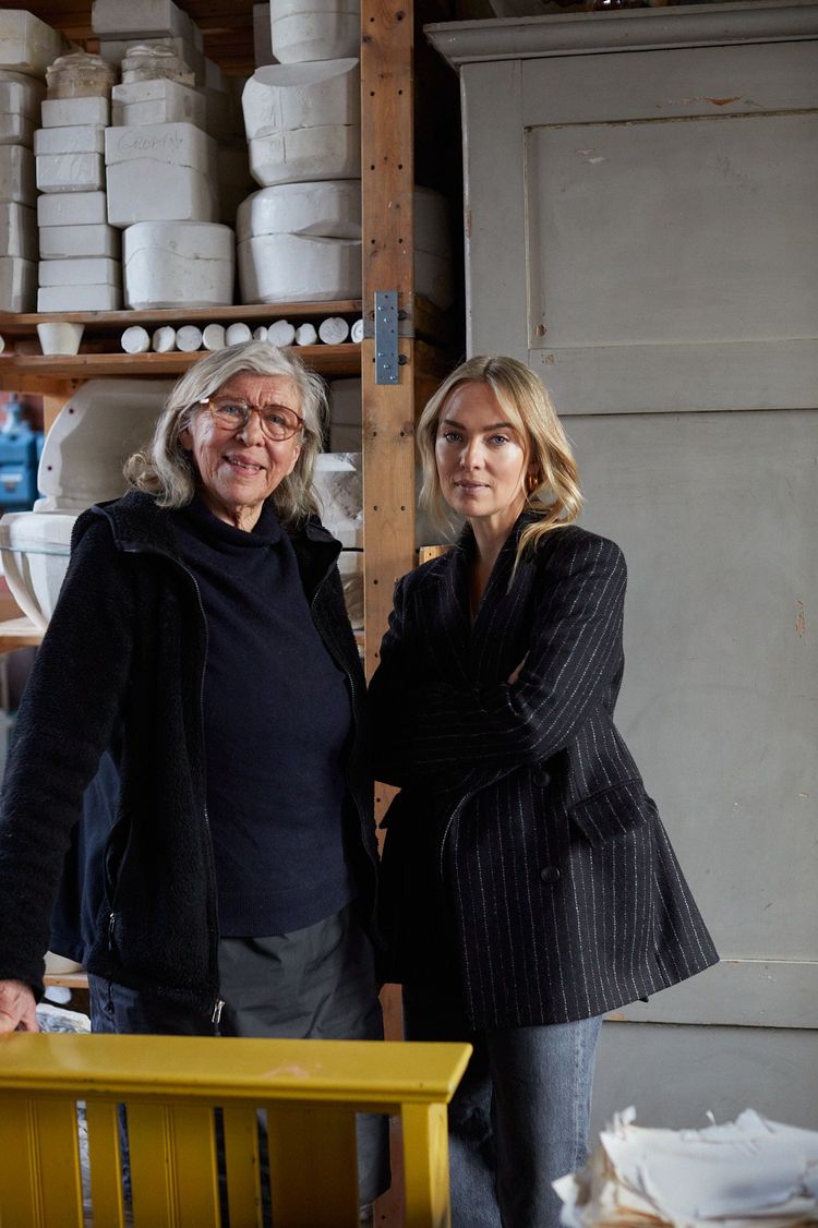 Dagmar's debut candle comes in a mug by a beloved Swedish ceramicist ...