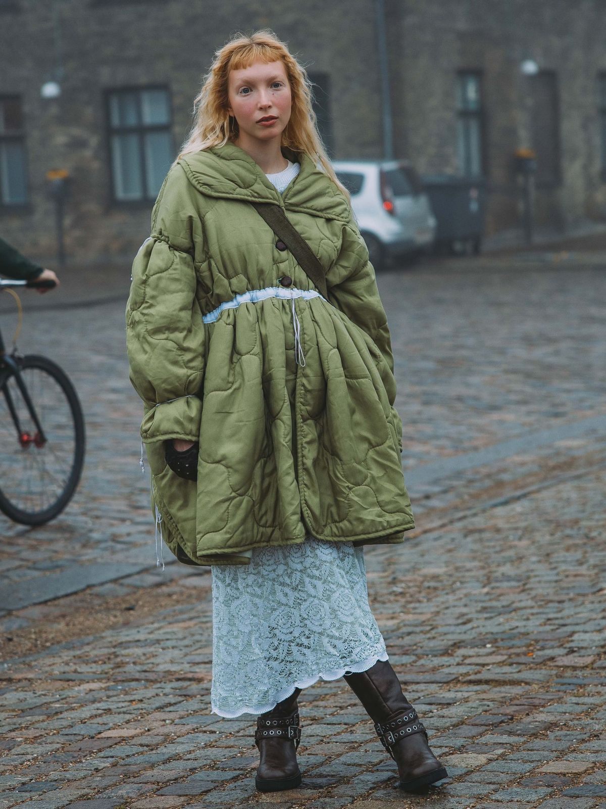 Perfect pairings: The 3 coat and handbag combos to try now - Vogue ...