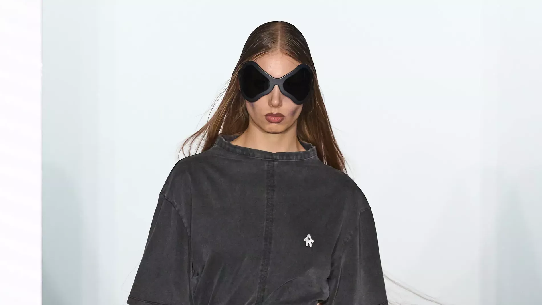 See all the looks from Avavav's FW24 runway show at Milan Fashion Week ...