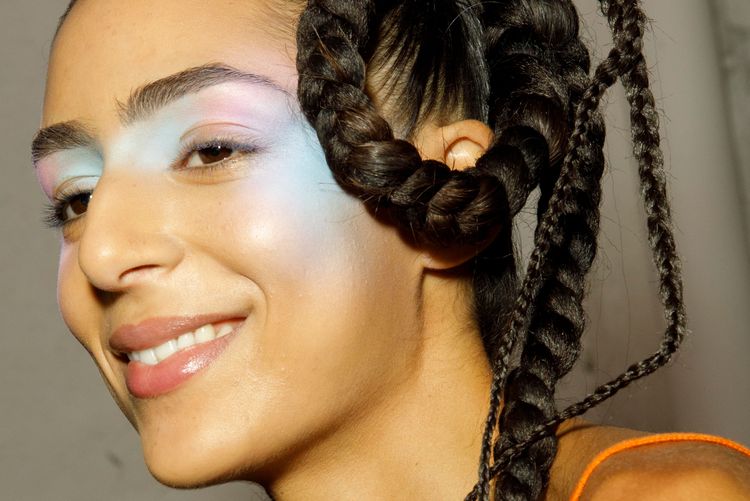 Make a splash with mermaid 'siren skin' and wet-look hair – here’s how ...