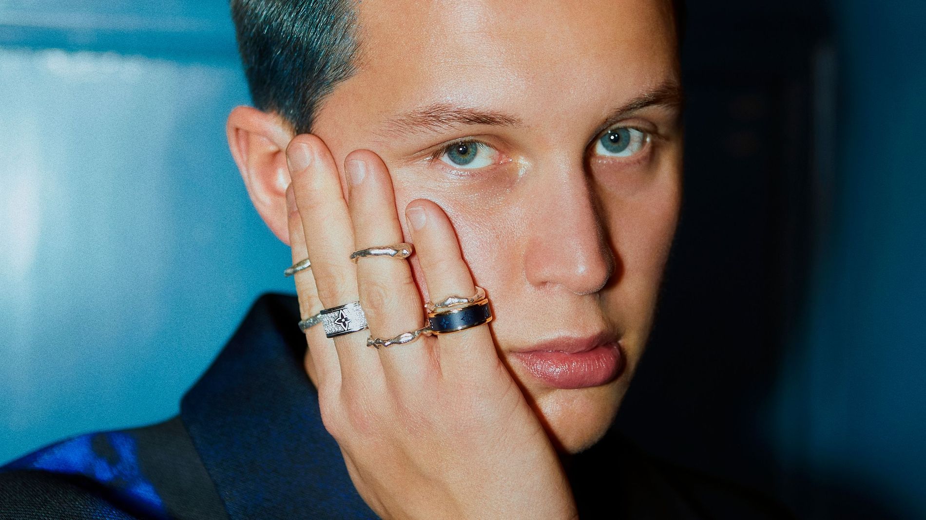 Victor Leksell on heartbreak, secret Idol auditions, and dying his hair ...