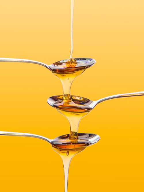 How to use honey in your skincare routine - Vogue Scandinavia