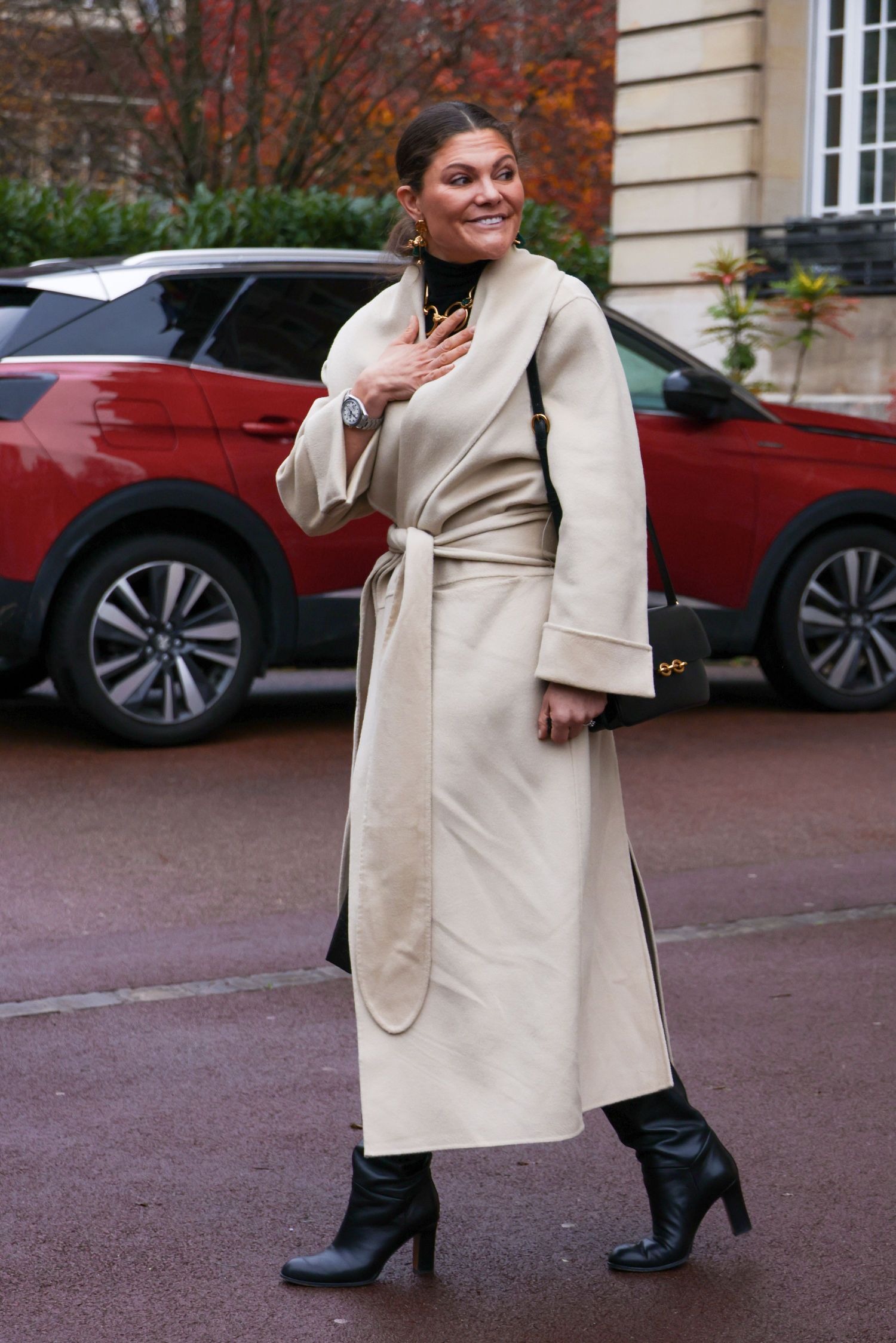 Kelly Rutherford and Jeanne Damas' favourite Swedish shoe brand Sania D ...