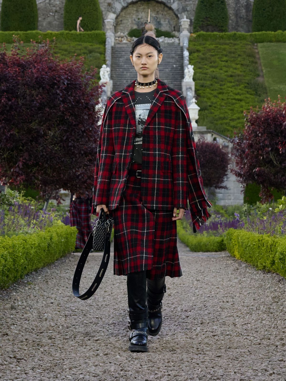 See all the looks from Dior's 2025 cruise collection - Vogue Scandinavia