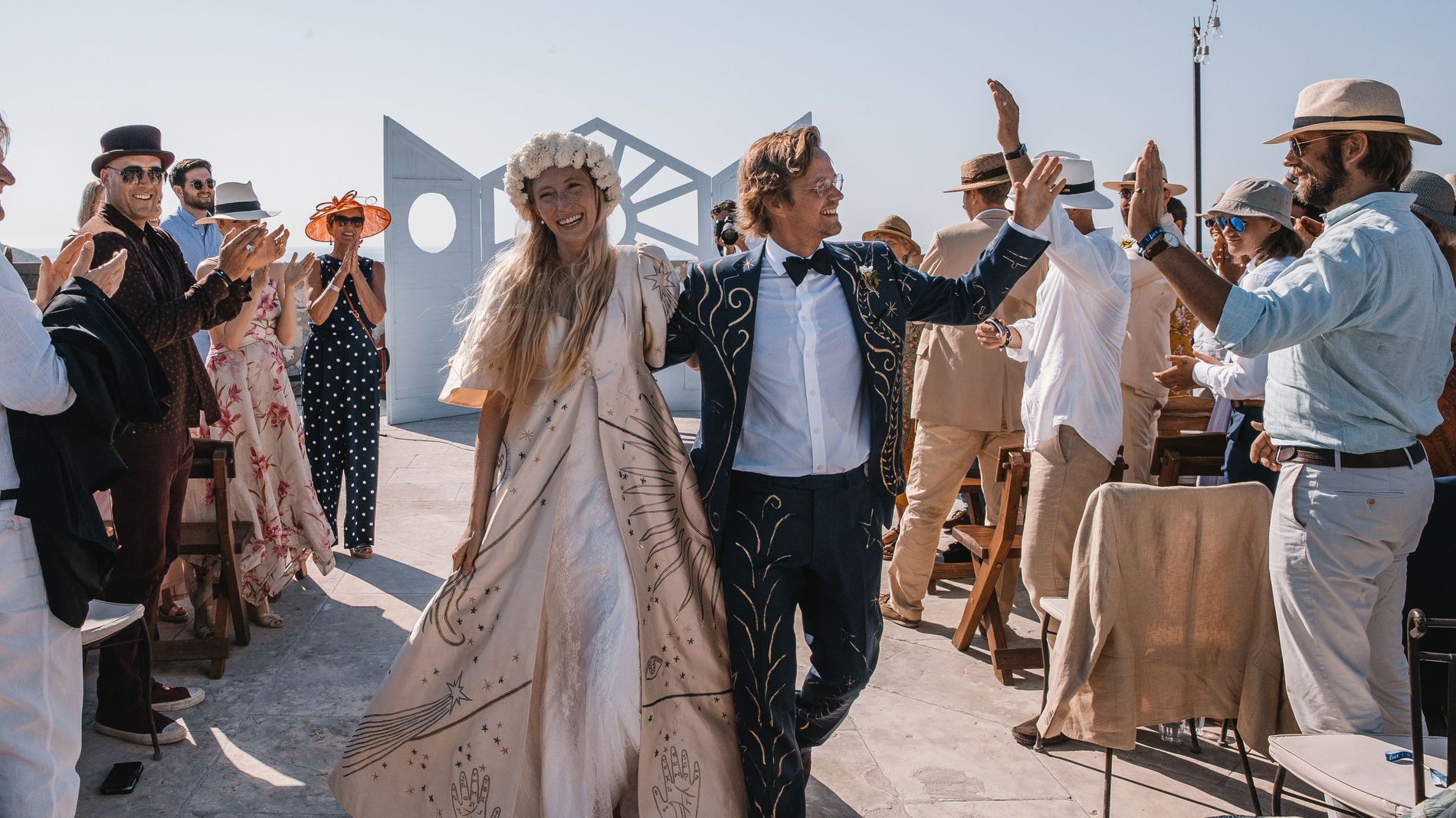 Island wedding inspiration: Inside artist Holly Fowler and Erik ...