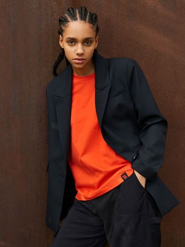 Norwegian fashion brand FWSS designs the uniforms for the new Munch ...